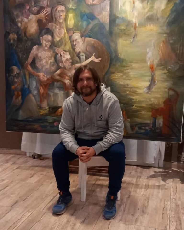 BIOGRAFIA – Alejandro Manriquez